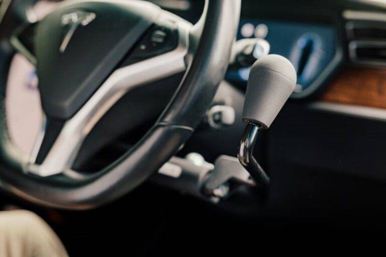 Different Types of Hand Controls for Cars - Mobility in Motion